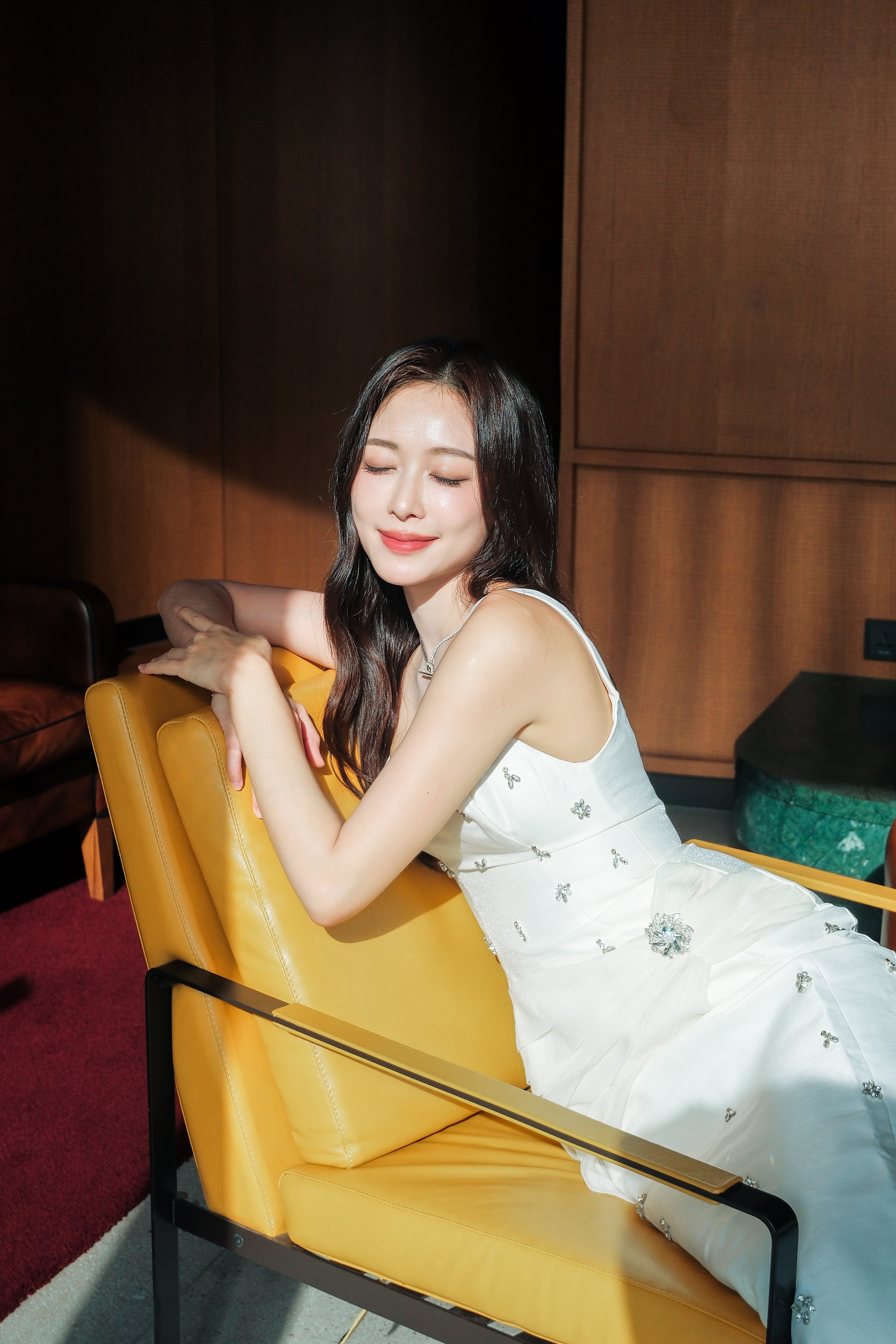 Myla Dress in White – Stellar